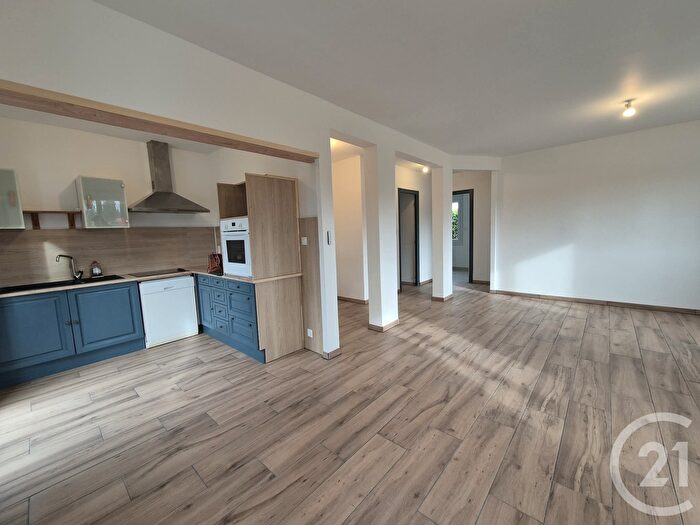 Maison à louer - Lannemezan - 4 pièces - 3 chambres