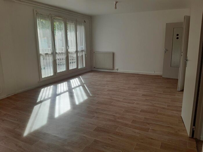 Appartement 4 pièces à Saint-Loup-sur-Semouse, à louer