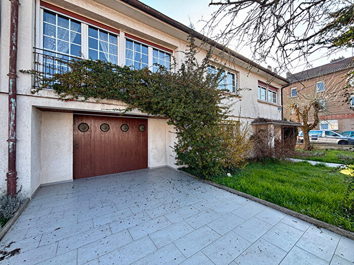 Maison à vendre - Hagondange - 5 pièces - 3 chambres