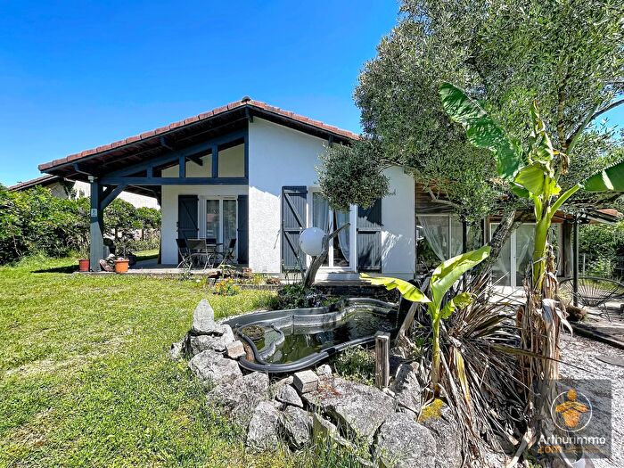 Saint-Paul-en-Born : Maison 4 pièces à vendre