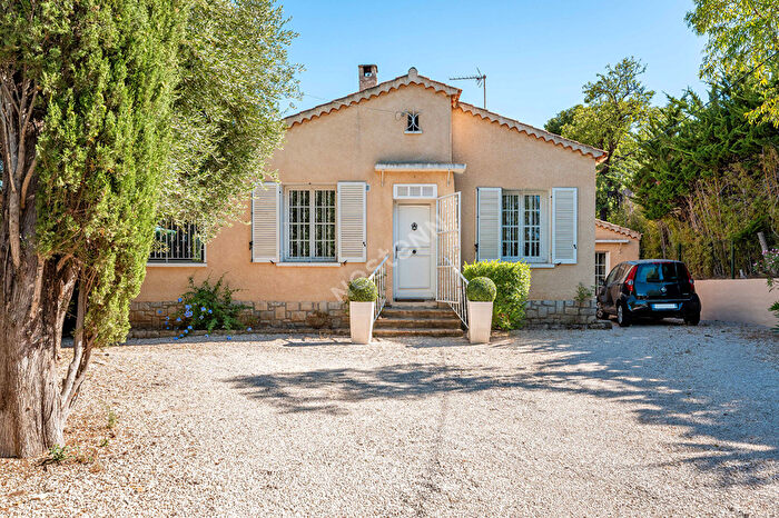 Maison à vendre - La Ciotat, Groupède, Le Pin de la Fade, Saint-Loup - 6 pièces - 4 chambres