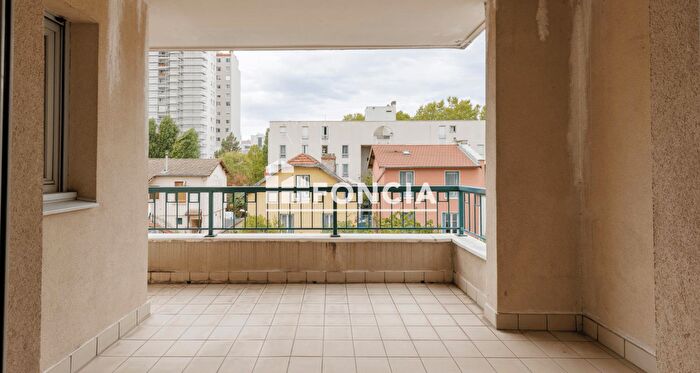 Villeurbanne, Gratte Ciel : Appartement 3 pièces à vendre