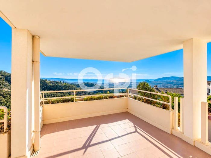 Le Grand Duc-Minelle, Mandelieu-la-Napoule : Appartement 3 pièces à louer