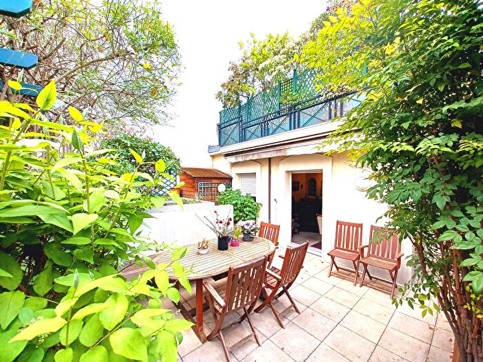 Paris 6ème, Saint-Placide : Appartement 3 pièces à vendre
