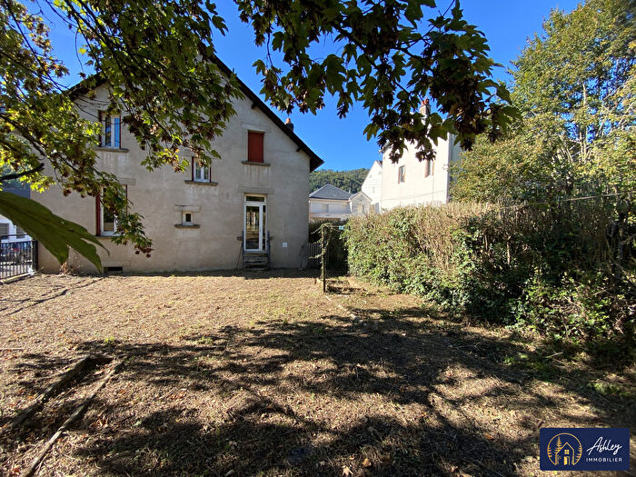 Maison à vendre - Bort-les-Orgues - 6 pièces - 4 chambres
