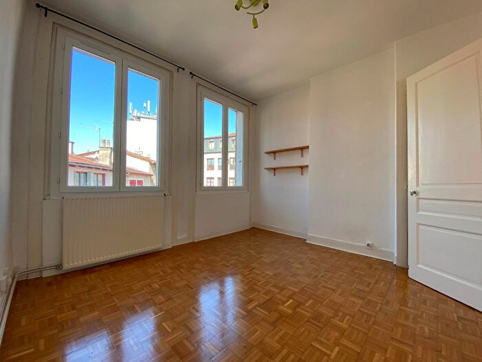 Appartement à vendre - Saint-Étienne, Centre-ville, Peuple, Chavanelle - 2 pièces - 1 chambre