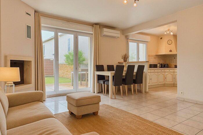 Maison à vendre - Ozoir-la-Ferrière, Vieux village, Armainvilliers, Notre Dame - 5 pièces - 3 chambres