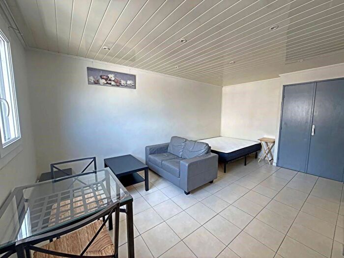 La Joliette, Marseille 2ème arrondissement : Appartement 1 pièce à louer