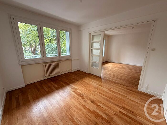 Appartement 4 pièces à Metz, Nouvelle ville, à louer