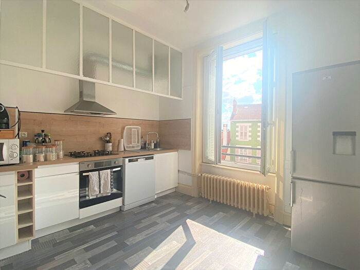 Appartement à louer - Limoges, Louyat - 4 pièces - 2 chambres