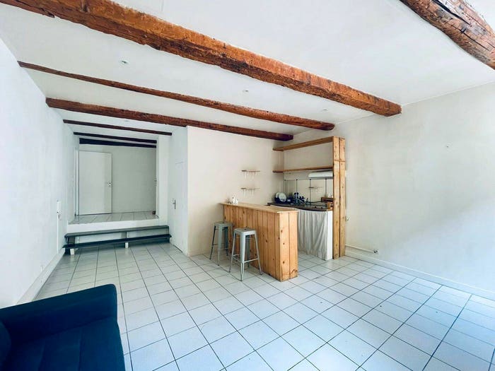 Appartement 2 pièces à Les Grandes Carmes, Marseille 2ème arrondissement, à louer