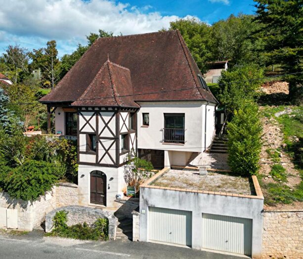 Maison à vendre - Souillac - 7 pièces - 4 chambres