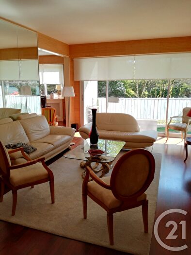 Appartement à vendre - Saint-Sébastien-sur-Loire, Bords de Loire - 5 pièces - 3 chambres