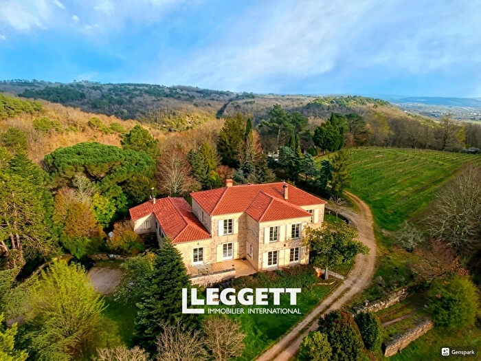 Maison 10 pièces à Prayssac, à vendre
