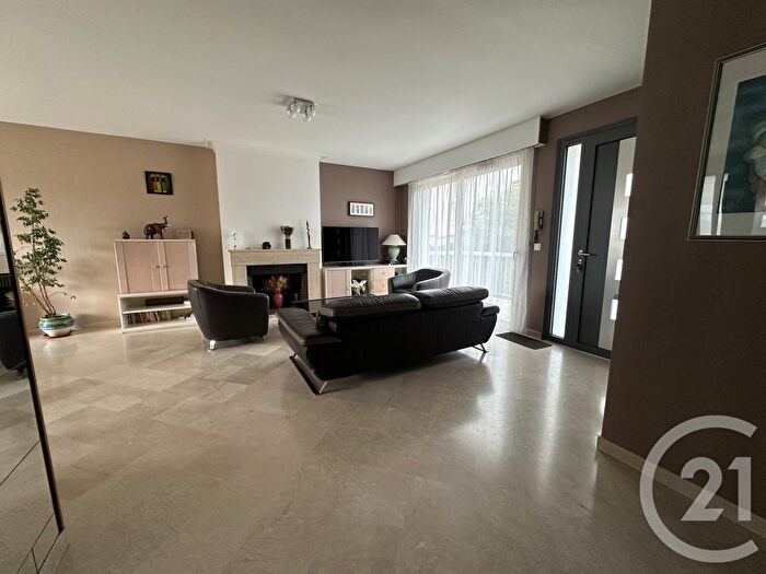 Maison à vendre - Fontenay-sous-Bois, Plateau - 6 pièces - 4 chambres