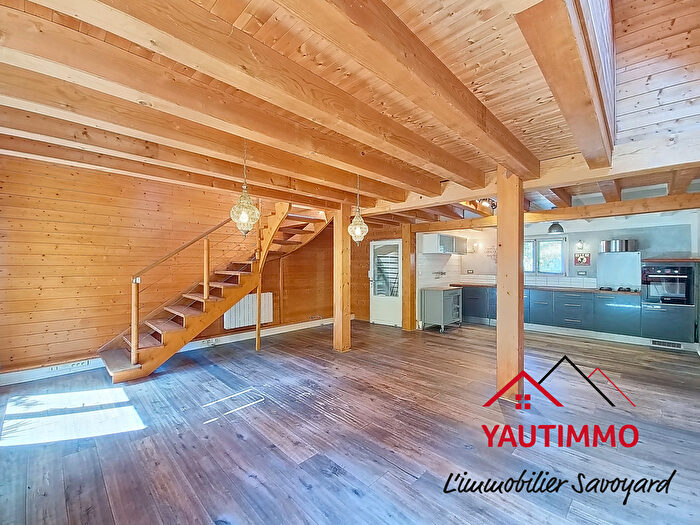 Maison 4 pièces à vendre à Lucinges
