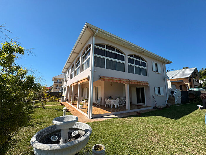 Maison à vendre - Sainte-Marie, Duparc - 7 pièces - 5 chambres