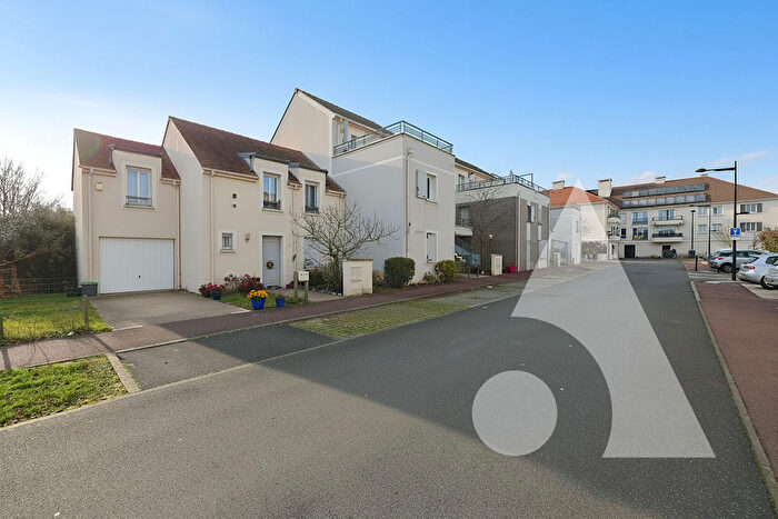 Appartement à vendre - Saint-Pierre-du-Perray - 3 pièces - 2 chambres