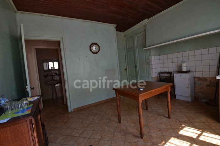 Seyches : Maison 4 pièces à vendre