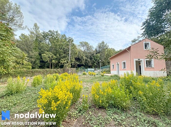 Antibes : Maison 4 pièces à vendre