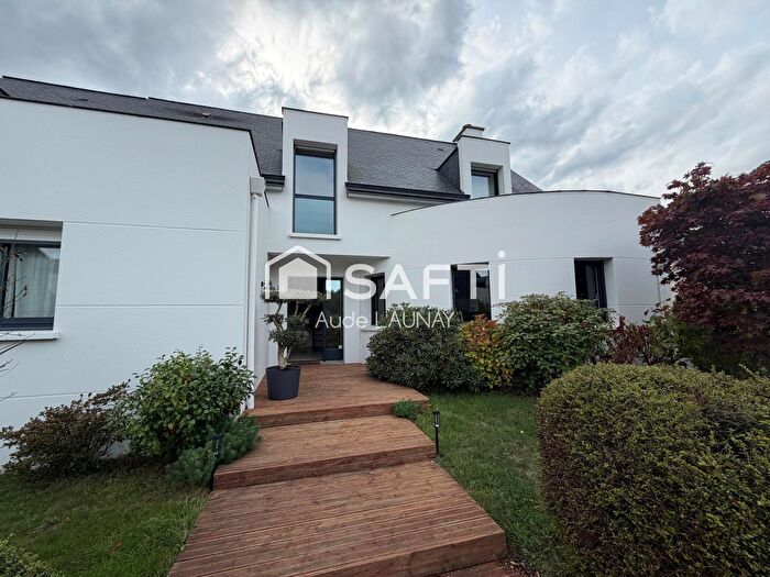 Maison 8 pièces à vendre - Saint-Grégoire