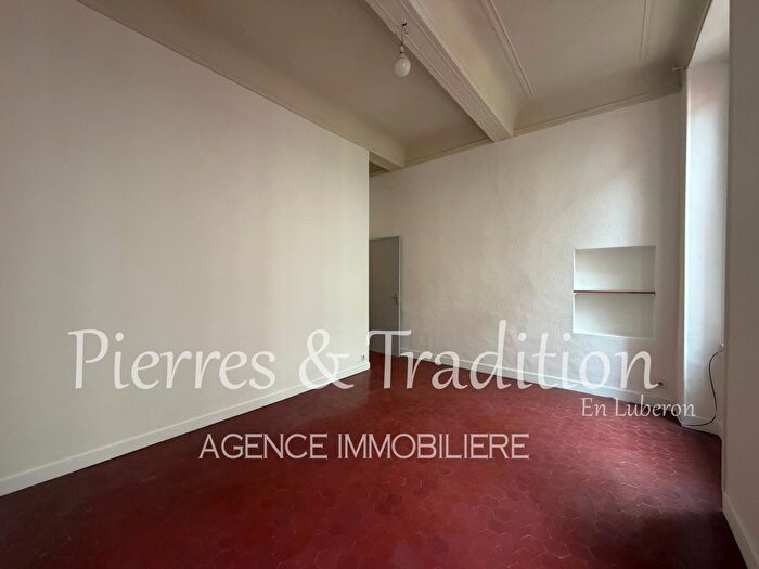 Apt : Appartement 4 pièces à louer