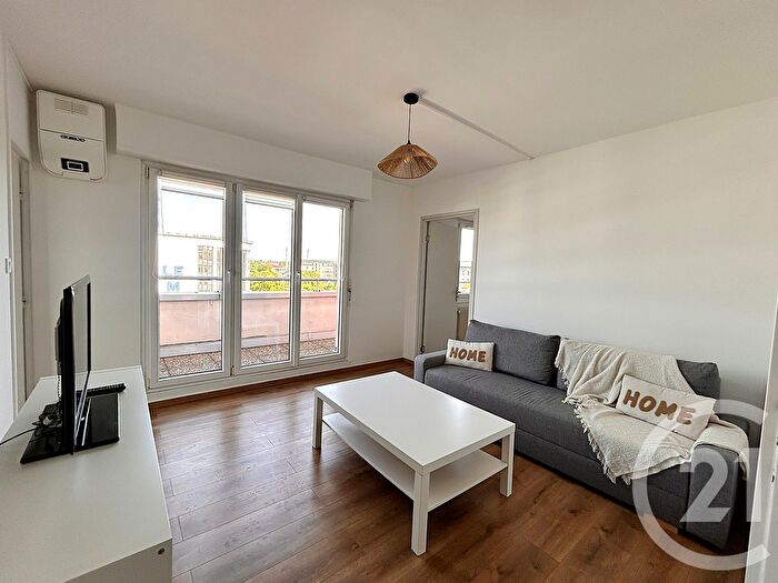 Appartement 3 pièces à Strasbourg, Meinau, Plaine des Bouchers, Hohwarth, à louer