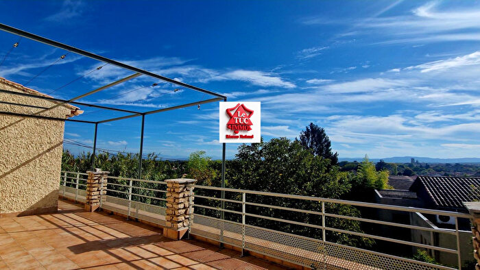 Maison à vendre - Pont-Saint-Esprit - 6 pièces - 4 chambres