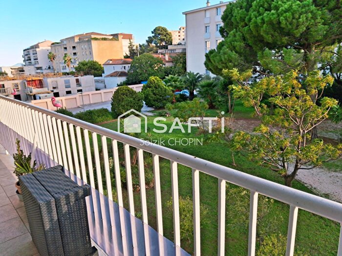 Appartement à vendre - La Seyne-sur-Mer, Ouest - 4 pièces - 2 chambres
