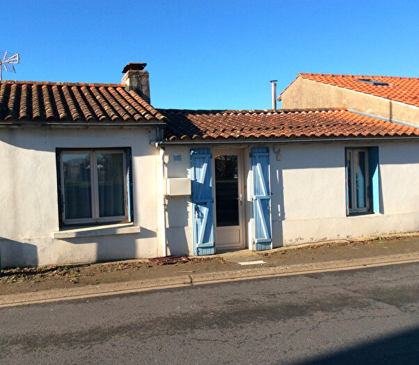 Maisons à vendre et appartements à louer - 1