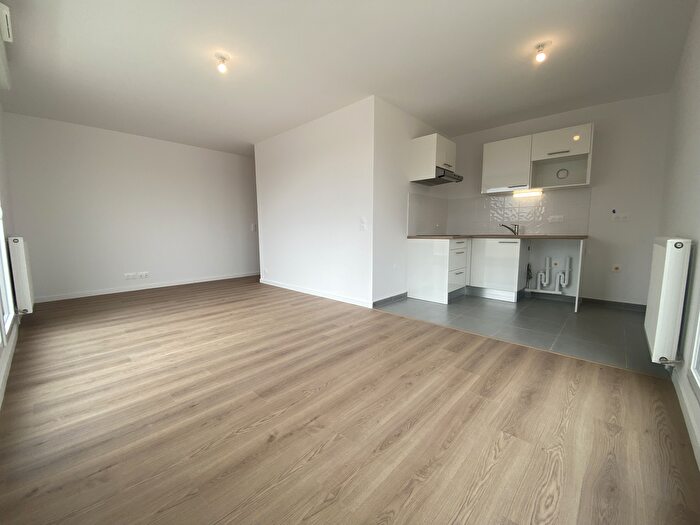 Appartement à louer - Plaisir, Ebisoires - 2 pièces - 1 chambre