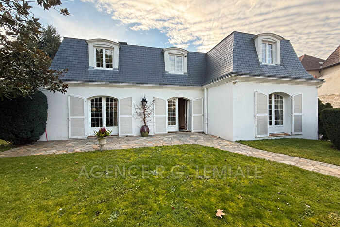 Maison à vendre - Maisons-Laffitte, Est - 7 pièces - 6 chambres