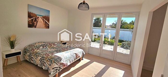 Maison à vendre - Talmont-Saint-Hilaire - 4 pièces - 3 chambres