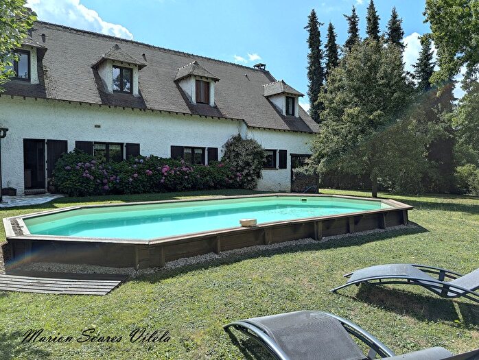Maison 11 pièces à vendre à Chaumes-en-Brie
