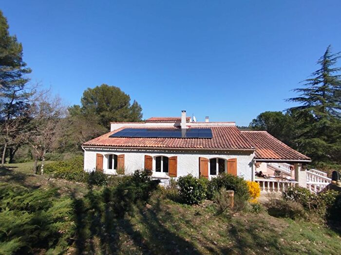 Maison à vendre - Pontevès - 7 pièces - 5 chambres