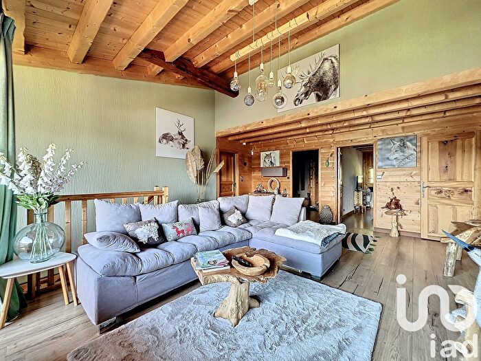 Maison à vendre - Taninges - 15 pièces - 5 chambres