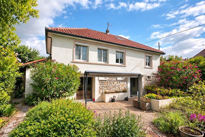 Maison à vendre - Cahors, Centre-ville - 6 pièces - 4 chambres