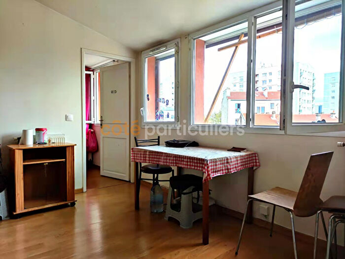 Appartement à vendre - Aubervilliers, Villette, Quatre-Chemins - 3 pièces - 2 chambres