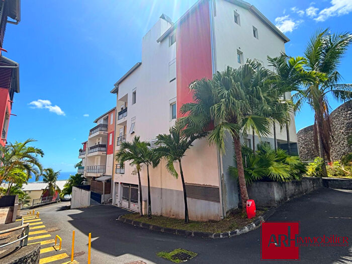 Appartement à vendre - Saint-Denis, Bois de Nèfles, Sainte-Clotilde - 3 pièces - 2 chambres