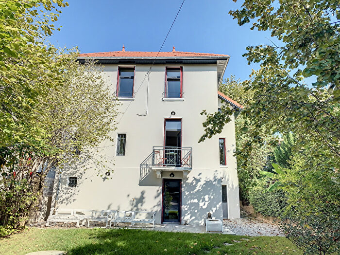 Maison à louer - Aix-les-Bains, Lafin, Saint-Simond - 5 pièces - 4 chambres