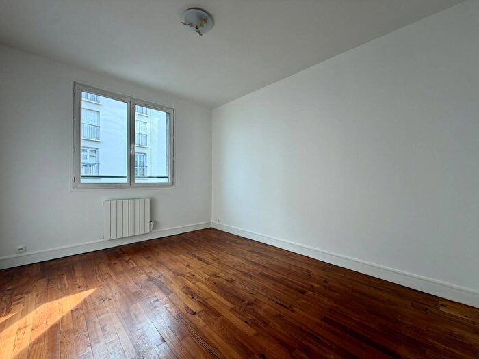 Appartement à louer - Saint-Cyr-lécole - 2 pièces - 1 chambre