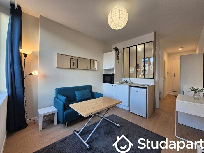 Maison à louer - Barbâtre-Saint Remy-Verrerie, Reims - 1 pièce