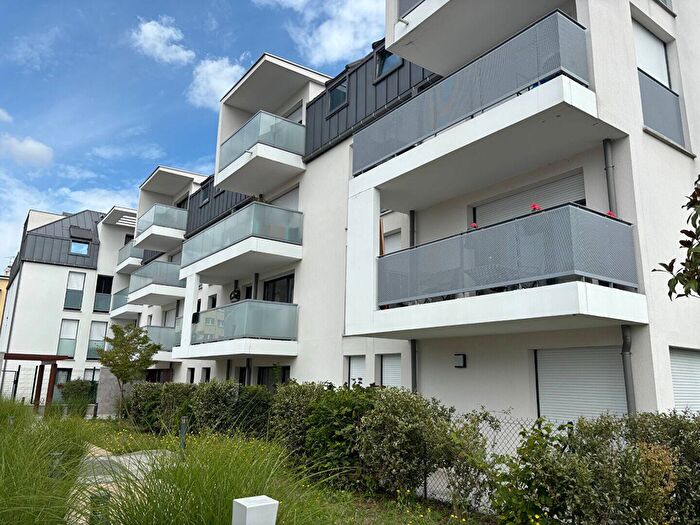 Appartement à louer - Allée de la Tour, Villemomble - 3 pièces - 2 chambres