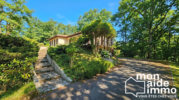 Maison 5 pièces à vendre à Camarsac