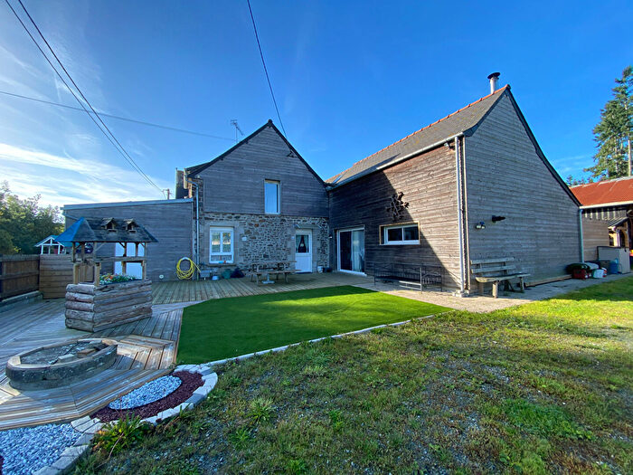 Maison à vendre - Miniac-Morvan - 5 pièces - 3 chambres