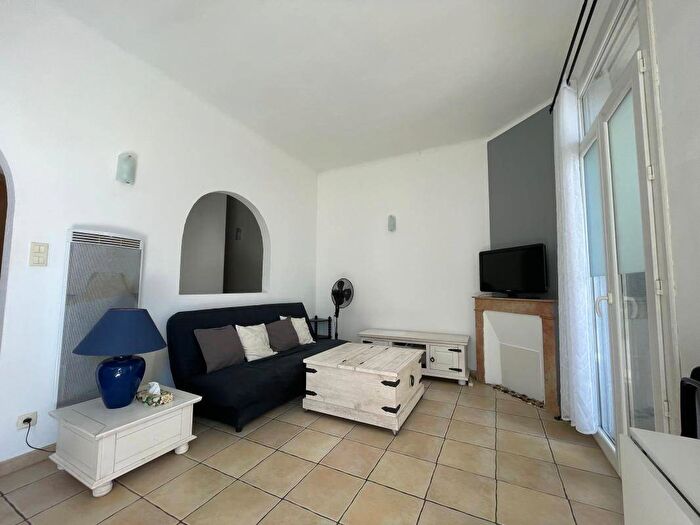 Appartement à louer - Saint Jean du Var, Toulon - 2 pièces - 1 chambre