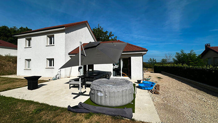 Maison 6 pièces à Cessey, à vendre