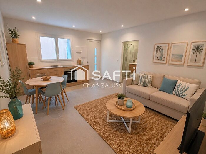 Saint-Raphaël, Veyssières : Appartement 2 pièces à vendre
