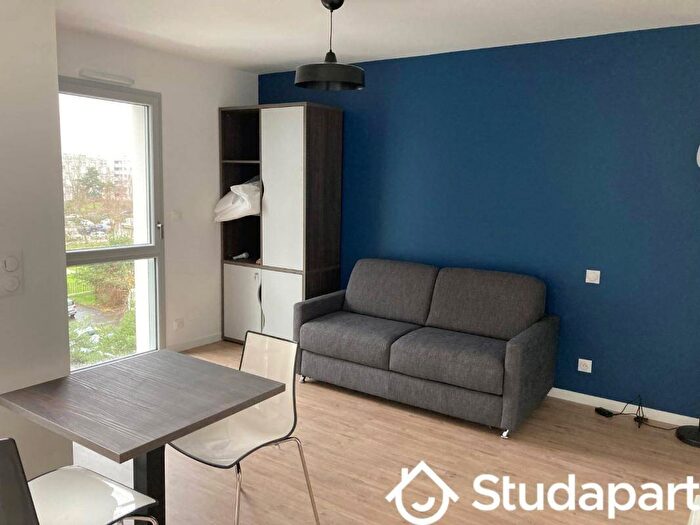 Appartement à louer - La Roseraie, Angers - 1 pièce