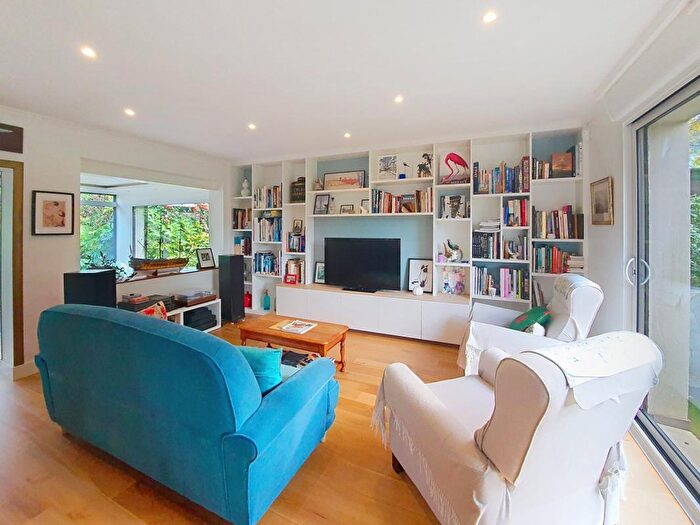 Maison à vendre - Lorient, Kerletu, Bourgneuf - 9 pièces - 5 chambres